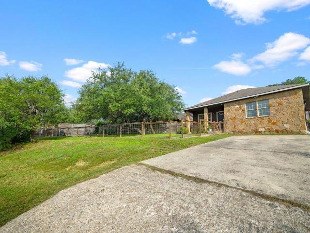 10604 Lake Beach Dr