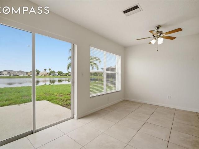 10604 Lakeside Vista Dr, Riverview, FL