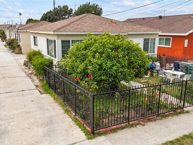 10605 Buford Ave, Inglewood, CA 90304