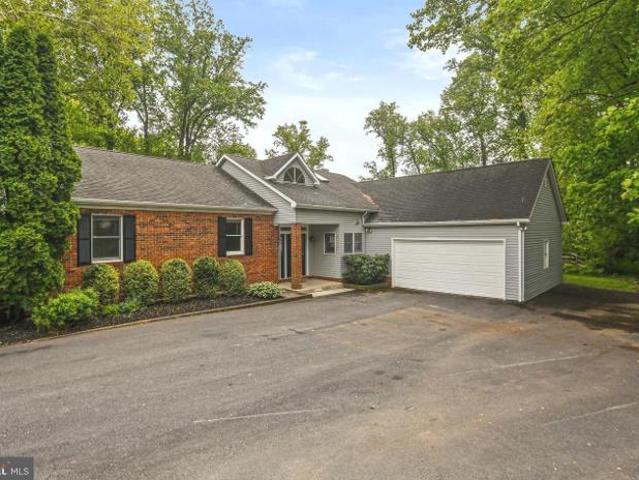 10609 Judy Ln, Columbia, MD 21044
