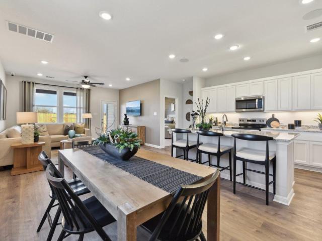 10609 Midnight Sun Dr