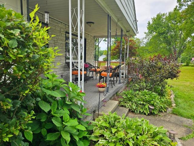 10609 Perry Dr