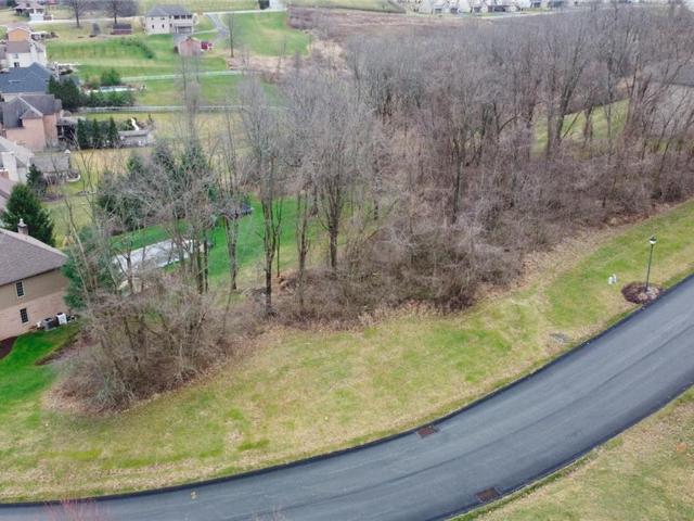 1060 Augusta Cir, Irwin, PA 15642 | MLS #1737