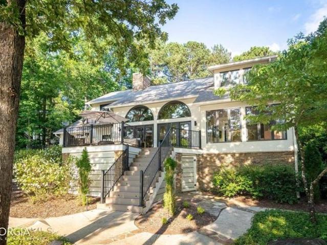 1060 Anchor Bay Ct, Greensboro, GA 30642