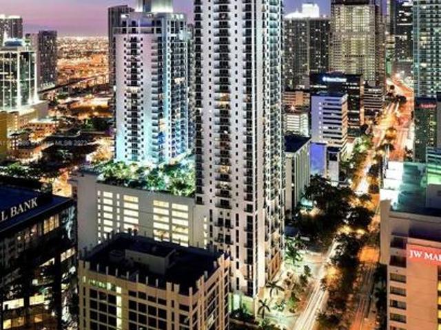 1060 Brickell Ave #401 Miami, FL 33131
