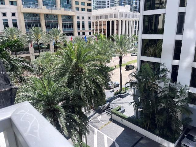 1060 Brickell Ave, Unit 415, Miami, FL 33131 | MLS #A11994 | Compass