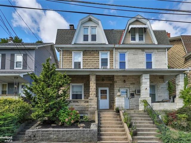 1060 Catasauqua Rd, Whitehall, PA 18052