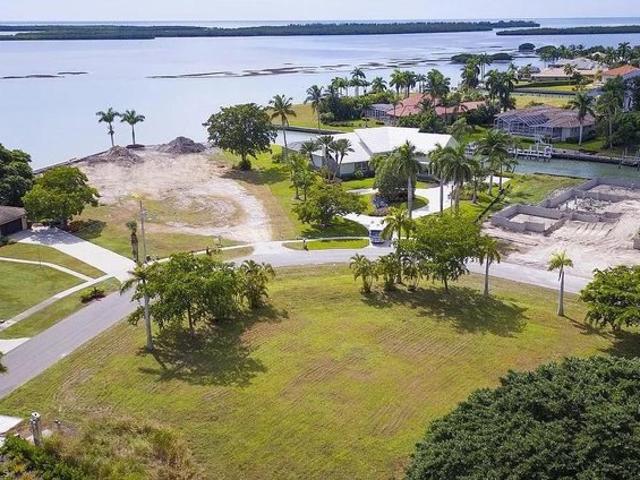 1060 Caxambas Dr Lot 9, Marco Island, FL 34145