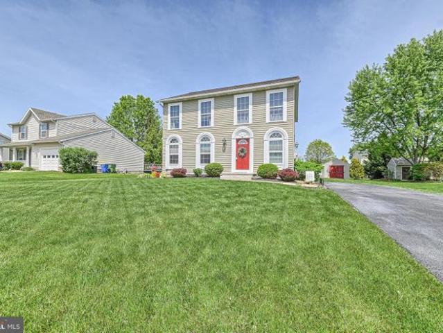 1060 Cherimoya St, York, PA 17404