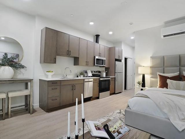 1060 E 100 S, Salt Lake City, UT 84102