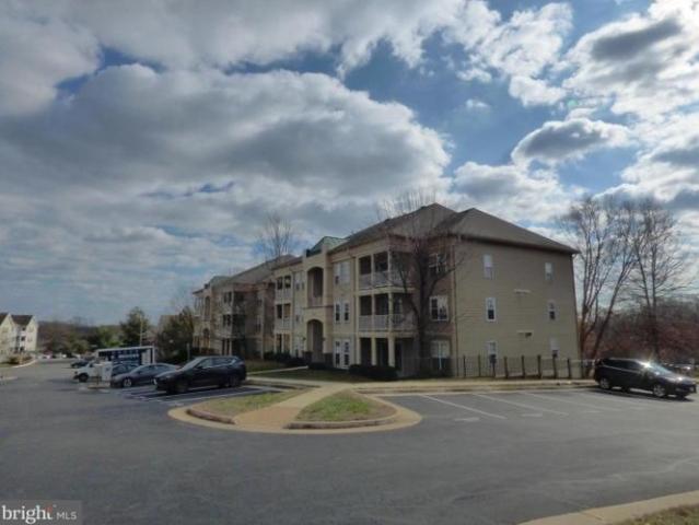 1060 Gardenview Loop #302 Woodbridge, VA 22191