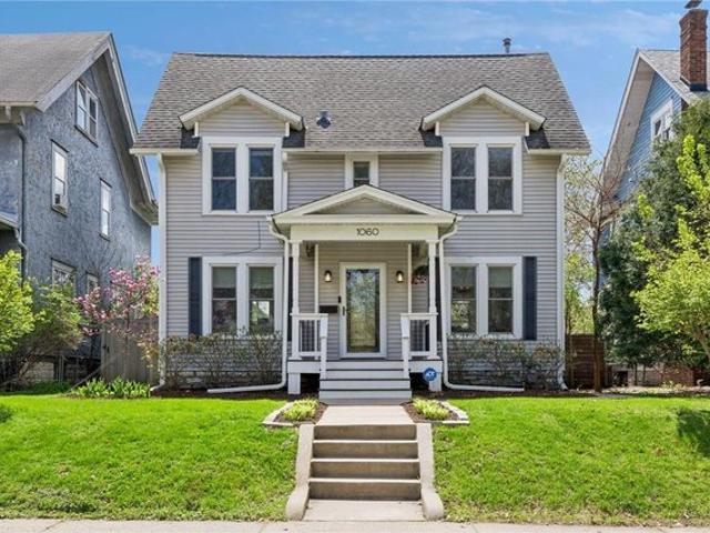 1060 Goodrich Ave, Saint Paul, MN 55105