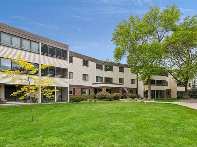 1060 rd Ave N Apt 201, Plymouth, MN 55442