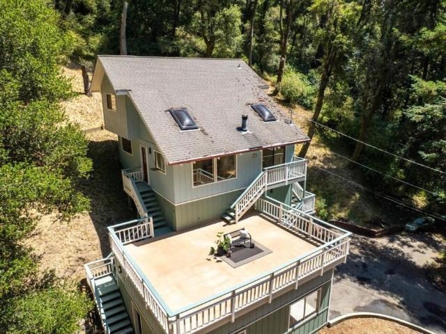 1060 Redwood Drive