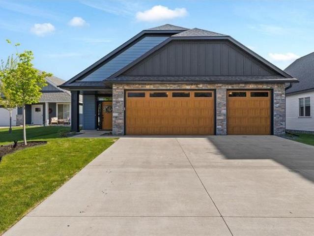 1060 th Ct NE, Blaine, MN 55434