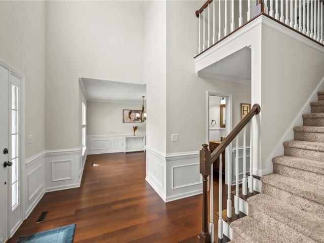 1060 Wellesley Place Drive
