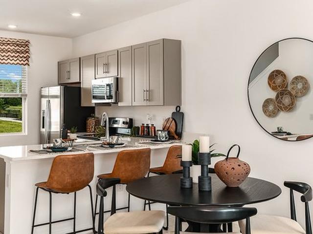 10613 Orbit Ter, Sarasota, FL 34241