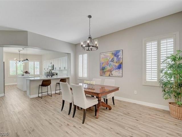 10613 Spring Garden Ct, Las Vegas, NV 89134