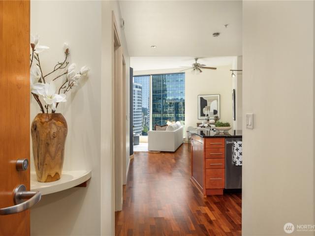 10610 NE 9th Place # 2200