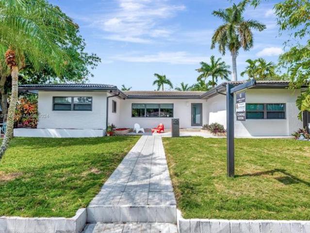 10610 NE 11th Ave, Miami Shores, FL 33138