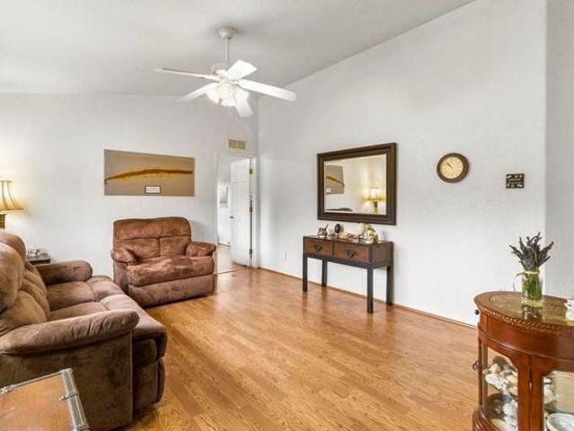 10610 Oak Creek Dr, Lakeside, CA 92040