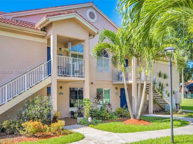 10610 SW 158th Ct Apt 107, Miami, FL 33196