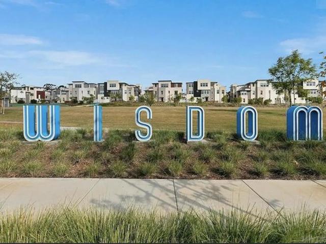 10611 Bergamot Pl, San Diego, CA 92126