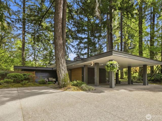10611 Rembert Ct SW, Lakewood, WA 98498 | MLS #2514 | Compass