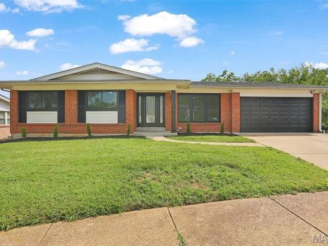 10612 Ashburn Ct, Saint Louis, MO 63123