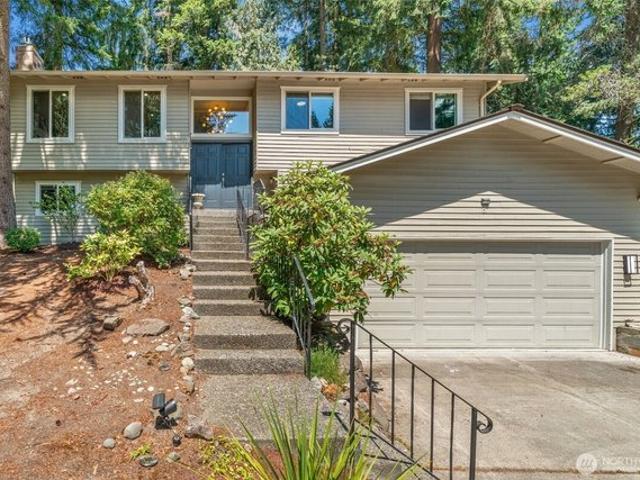 10614 NE 149th St, Bothell, WA 98011