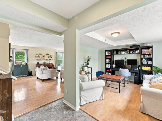 10615 Regis Court