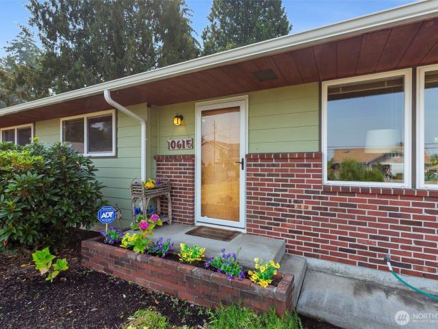 10615 SE 244th Street