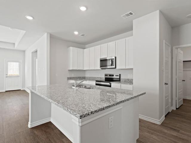 10616 Stag Ln, Crowley, TX 76036 | MLS #21097