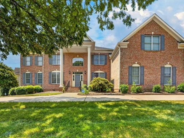 10618 Tarton Fields Cir, Raleigh, NC 27617