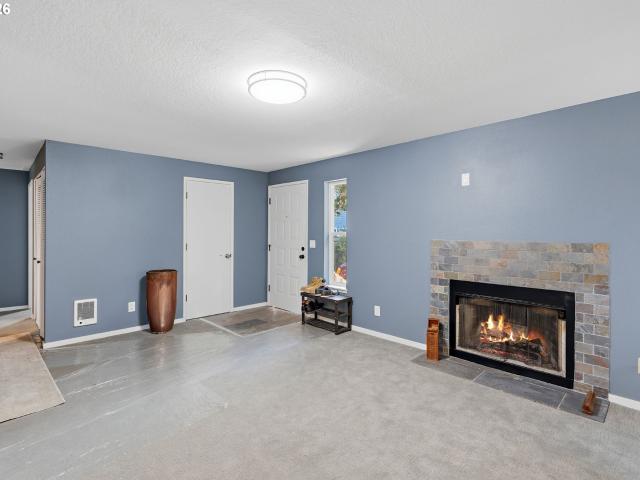 10618 SW 49TH AVE