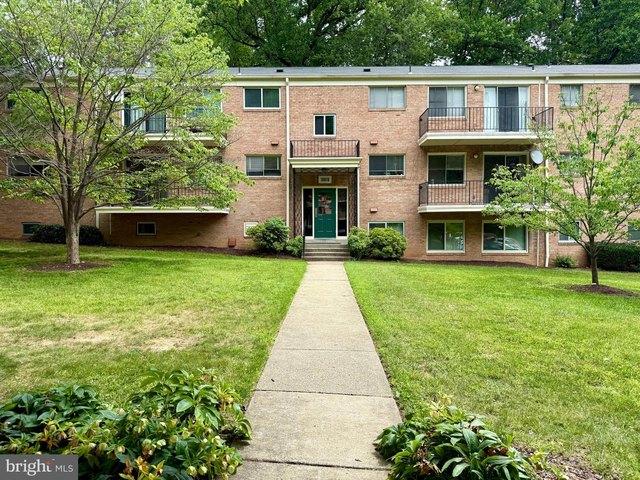 10619 Kenilworth Ave Apt 202, Bethesda, MD 20814