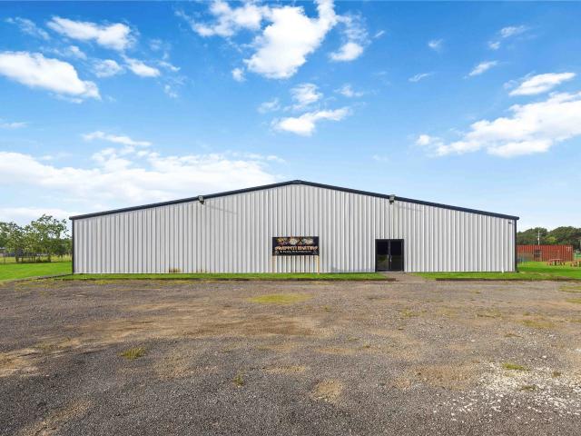 1061 County Road 6111