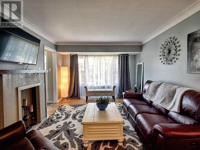 1061 Harrison Ave, 3 beds, 1 full bath
