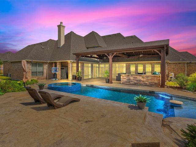 1061 Kingsbridge Ln, McLendon Chisholm, TX 75032 | MLS #21313