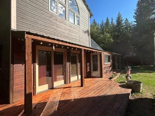 1061 Lauderdale Ln, Cle Elum, WA 98922