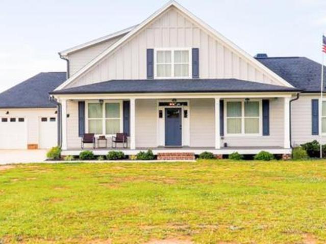 1061 Ruark Ln, Bishop, GA 30621