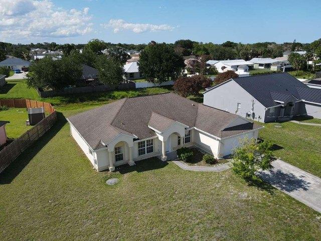 1061 SW Coleman Ave, Port Saint Lucie, FL 34953