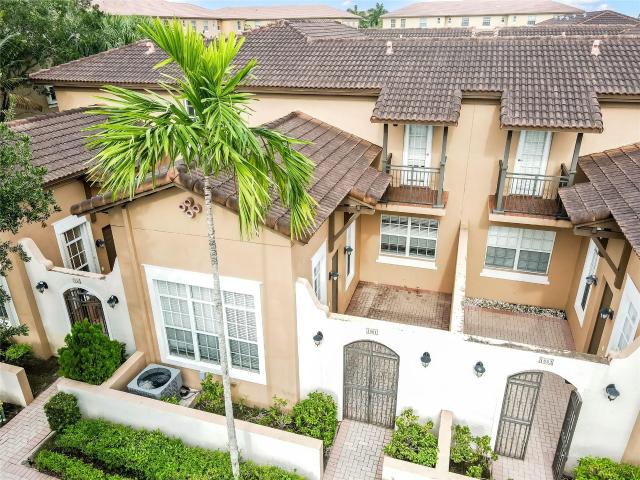 1061 SW 147th Ter, Pembroke Pines, FL 33027 | MLS #F10540 | Compass