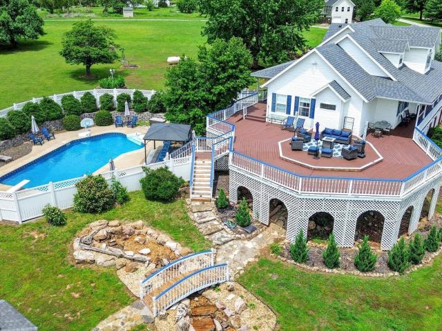 1061 S Eagle Lake Drive