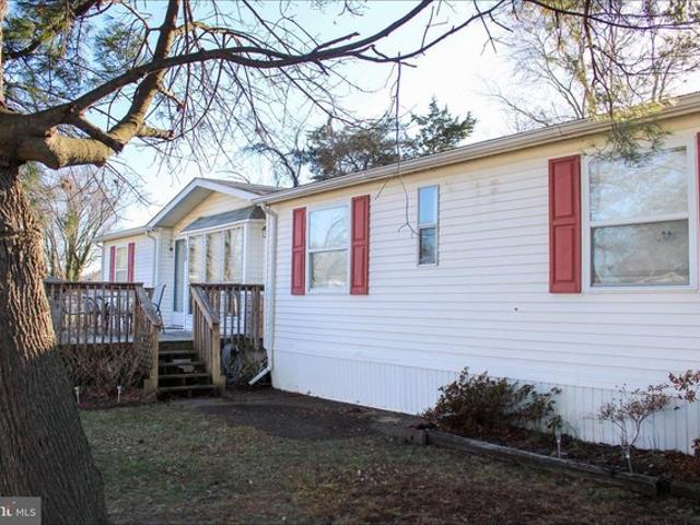 1061 S Little Creek Rd Trlr 200, Dover, DE 19901
