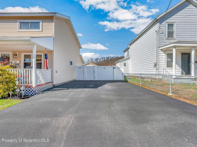 1061 Springbrook Ave, Moosic, PA 18507 | MLS #SC261180 | Compass