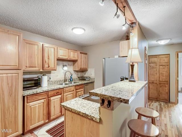 1061 W Beaver Creek Blvd Apt I302, Avon, CO 81620