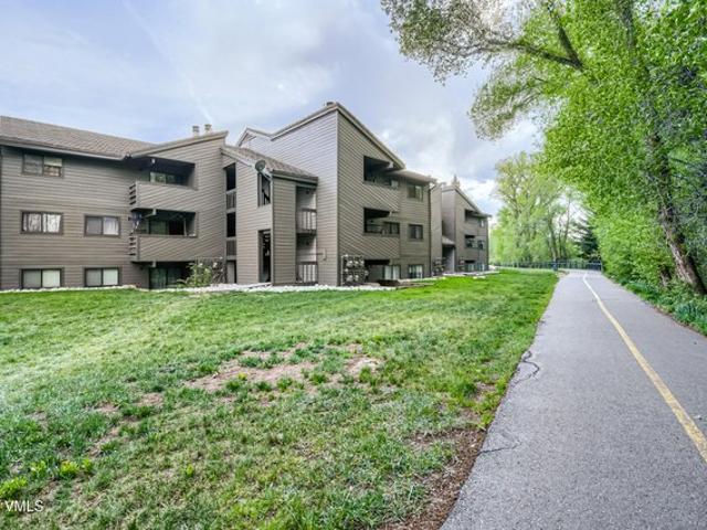 1061 W Beaver Creek Blvd Apt I302, Avon, CO 81620
