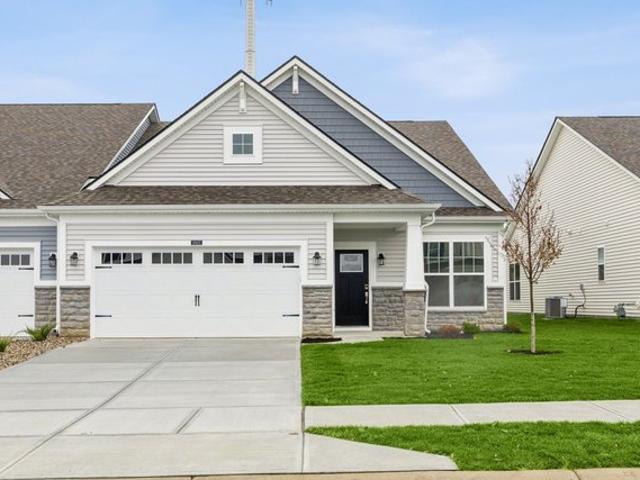 10623 Mangrove Dr, Indianapolis, IN 46239
