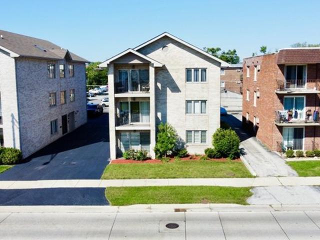 10620 Central Ave Apt 2A, Chicago Ridge, IL 60415